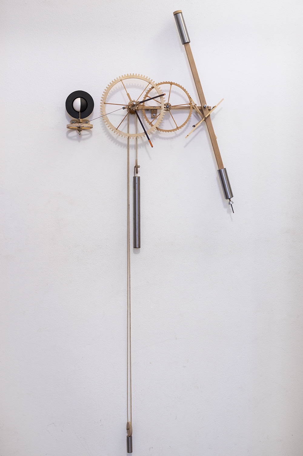 Martin Riches Moon Clock and His Works | 雑誌｜コンフォルト | CONFORT